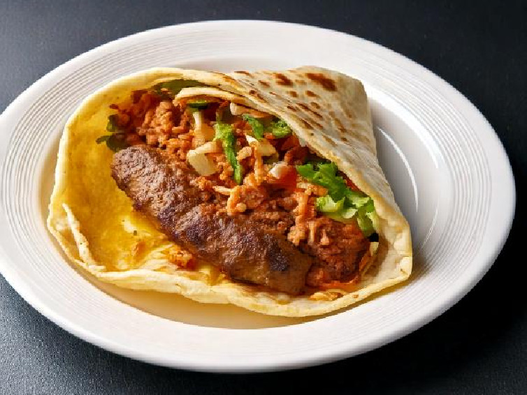 Cómo preparar un delicioso y mágico kebab árabe Showa para 4 personas ...